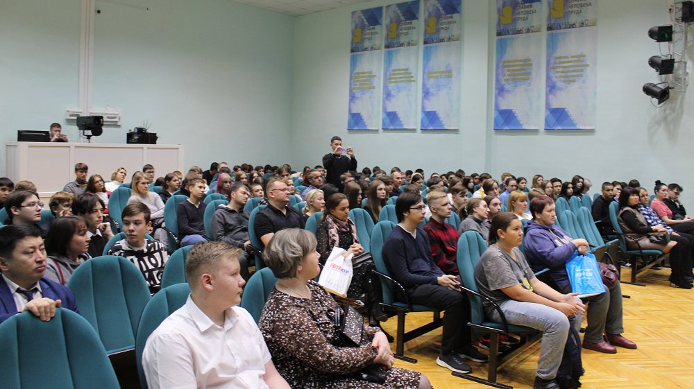 День открытых дверей | ЧПОУ "Газпром техникум Новый Уренгой"