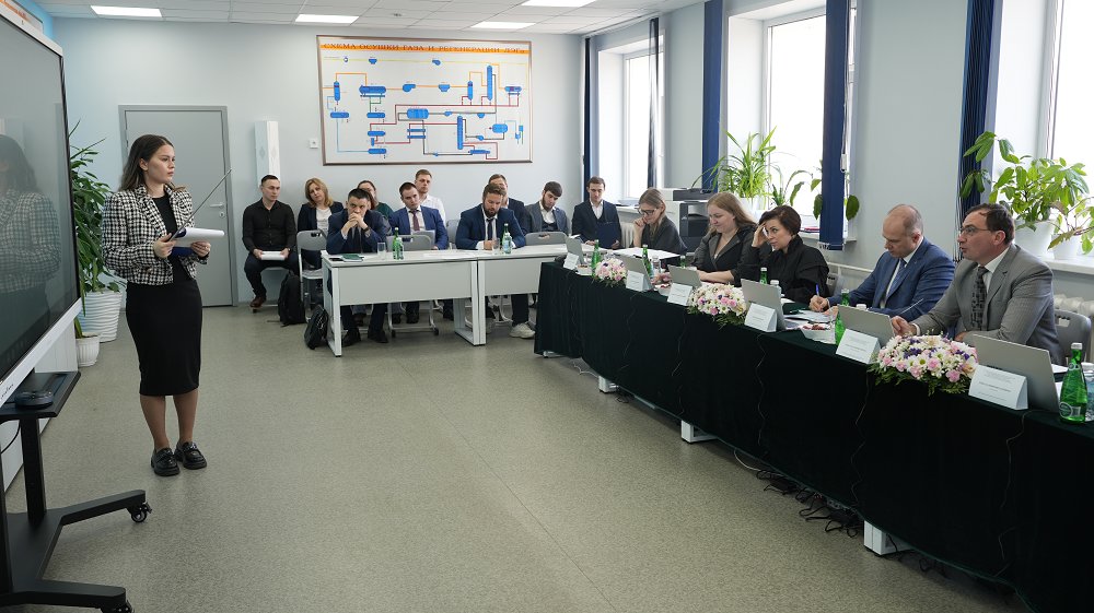 Защита дипломных проектов на кафедре НГС | ЧПОУ "Газпром техникум Новый ...